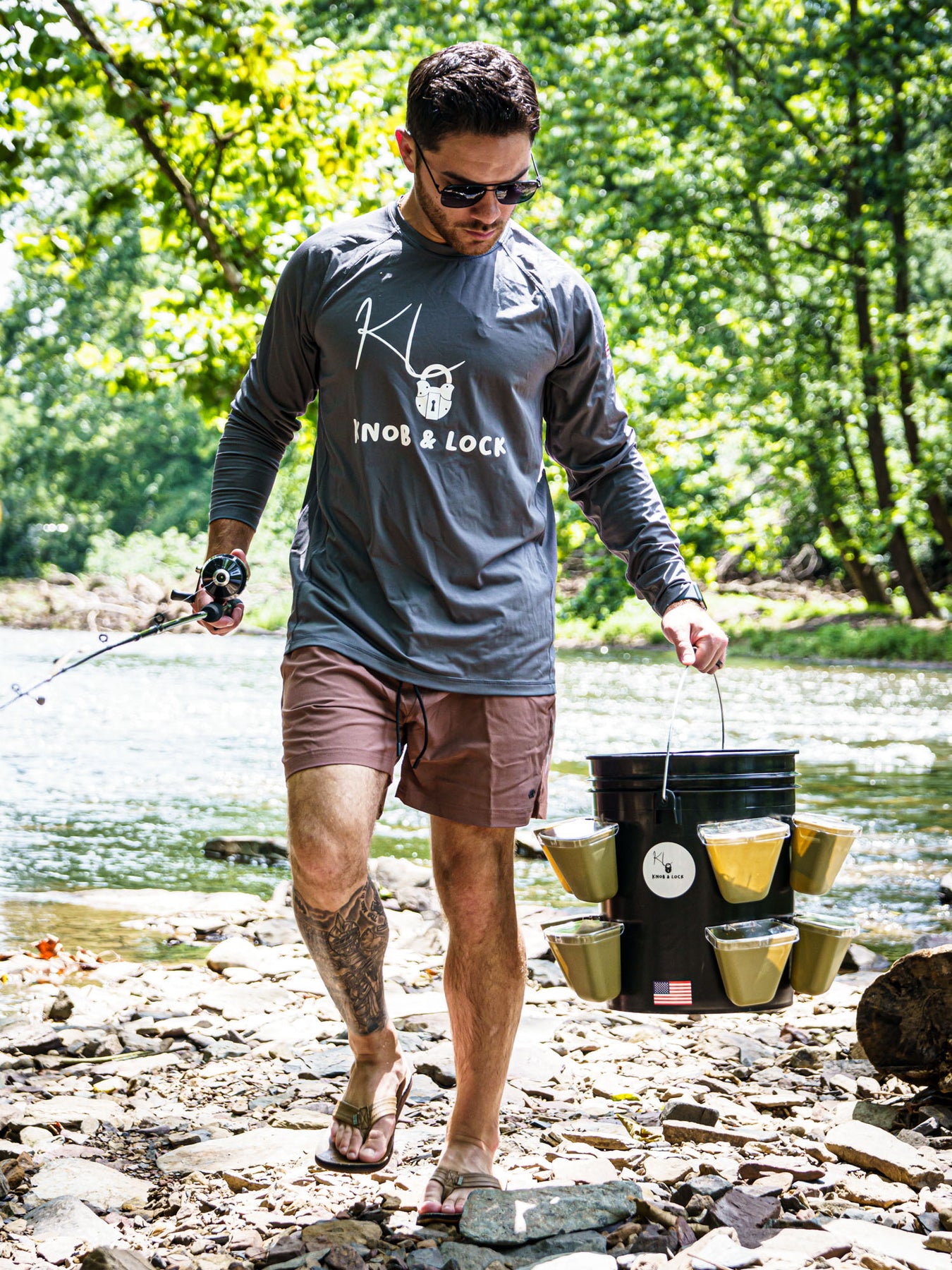 Tackle-Bucket: All-In-One Fishing System – Knob and Lock